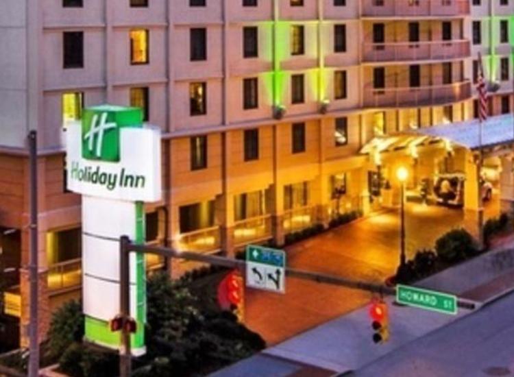 Parking near the Holiday Inn Express Baltimore at the Stadium