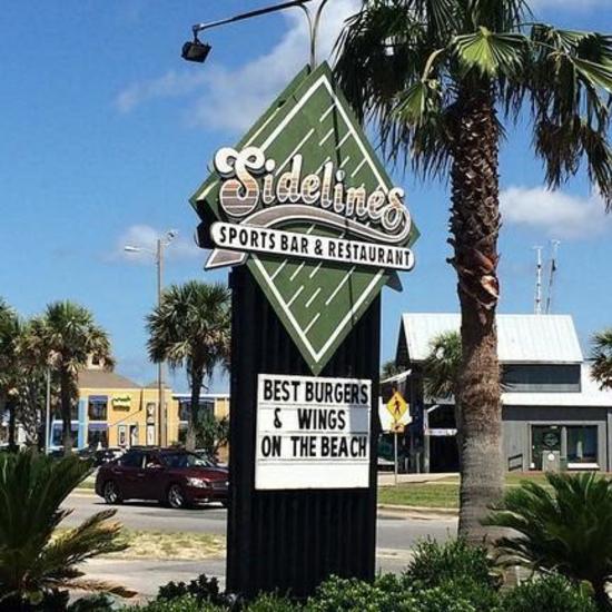 Parking near Sidelines Sports Bar & Restaurant | Pensacola, FL.