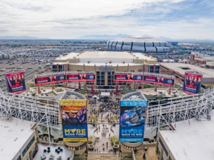 Parking near Desert Diamond Arena | Glendale, AZ.